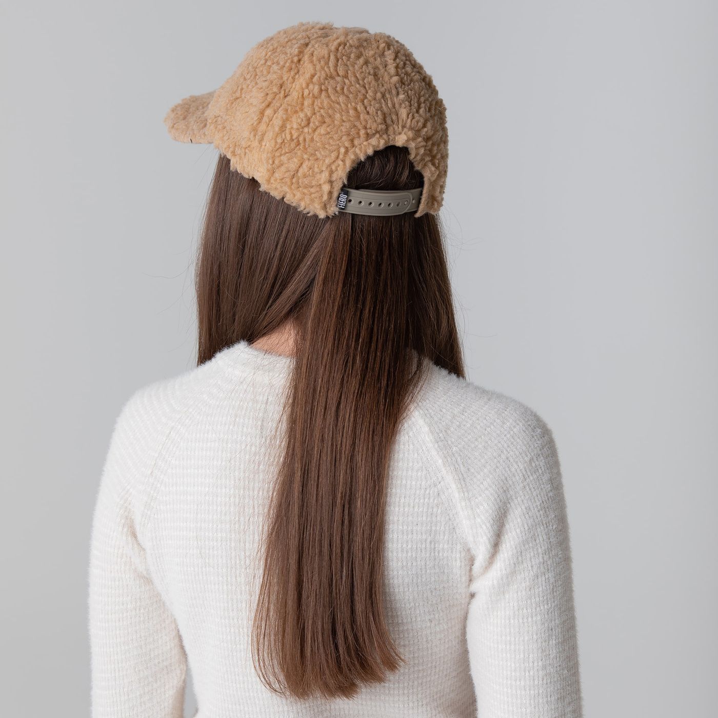 Boné castanho com pelinho Mitre Fiero - Fiero